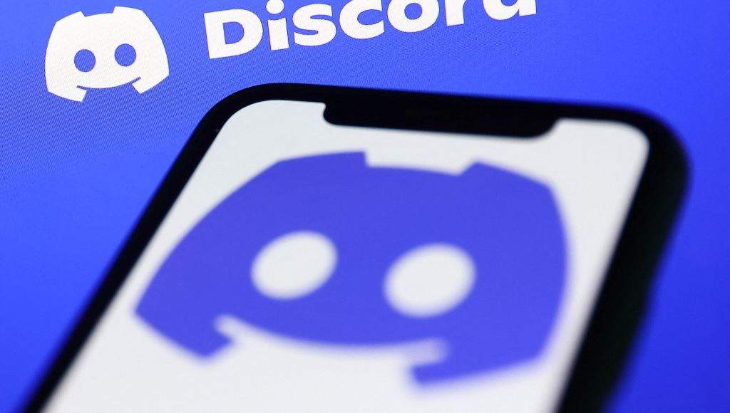How To Make A Discord Server (2023) | Discord Guide